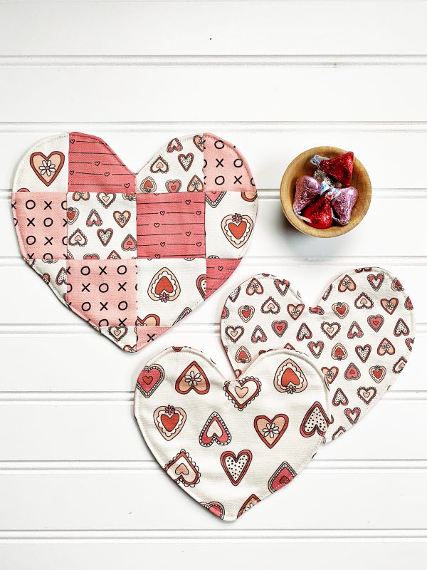Valentine Mug Rug – Stitchin Heaven